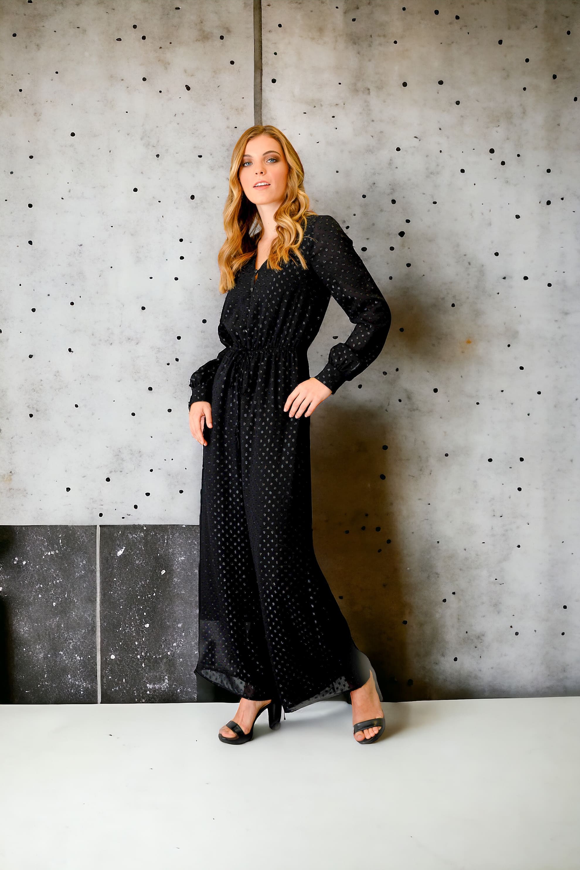 How to Style a Button-Down Shirt for a Chic Look | FARAH NAZ New York